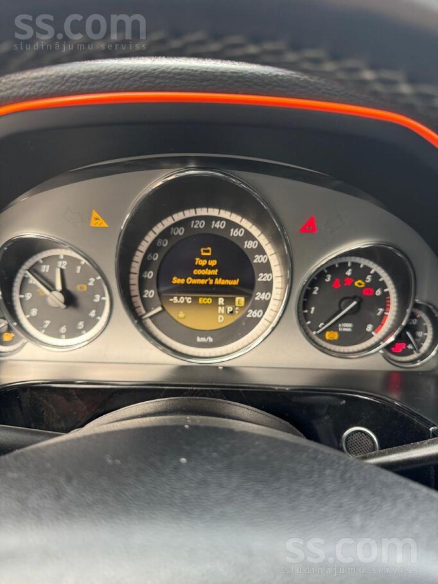 Melns Mercedes-Benz e-250 2011 Rīga, ar dzinēja tilpumu 1.80 L un nobraukumu 380 tūkst. km par 4000 €, foto 5 vietnē AUTOMOTO.COM.LV