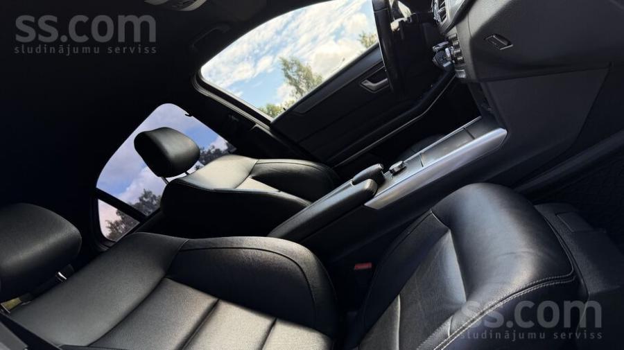 Melns Mercedes-Benz e-250 2013 Rīga, ar dzinēja tilpumu 2.20 L un nobraukumu 368 tūkst. km par 7500 €, foto 10 vietnē AUTOMOTO.COM.LV