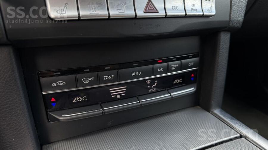 Melns Mercedes-Benz e-250 2013 Rīga, ar dzinēja tilpumu 2.20 L un nobraukumu 368 tūkst. km par 7500 €, foto 15 vietnē AUTOMOTO.COM.LV