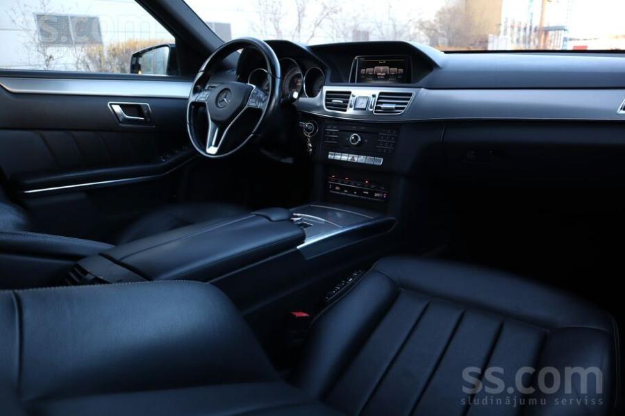 Black Mercedes-Benz e-250 2017 in Riga, with an engine capacity of 2.20 L and mileage of 291 thousand km for 11490 €, photo 17 on AUTOMOTO.COM.LV