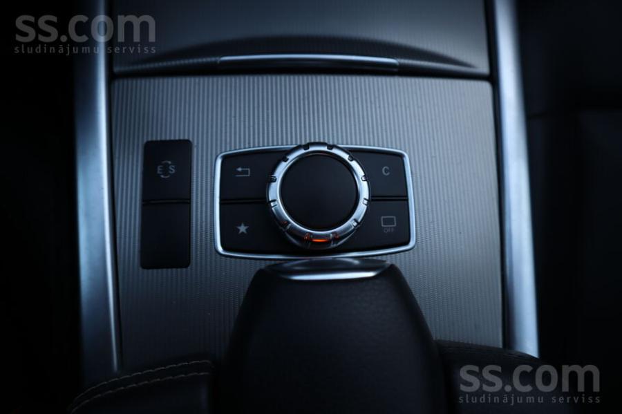 Black Mercedes-Benz e-250 2017 in Riga, with an engine capacity of 2.20 L and mileage of 291 thousand km for 11490 €, photo 35 on AUTOMOTO.COM.LV