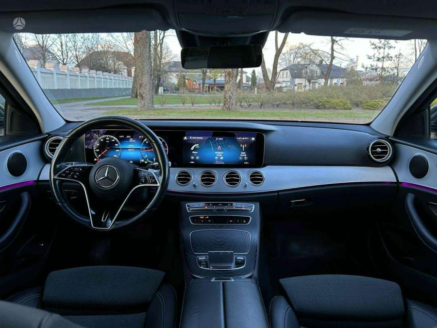 Black Mercedes-Benz e-250 2020 in Taurage, with an engine capacity of 2.00 L and mileage of 296 thousand km for 20500 €, photo 7 on AUTOMOTO.COM.LV