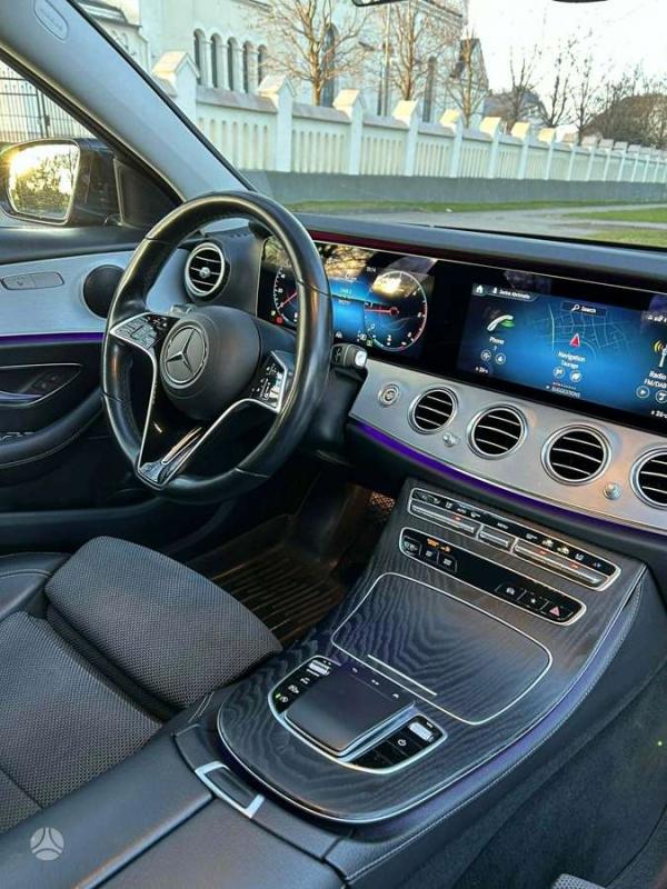 Melns Mercedes-Benz e-250 2020 Tauragė, ar dzinēja tilpumu 2.00 L un nobraukumu 296 tūkst. km par 20500 €, foto 9 vietnē AUTOMOTO.COM.LV