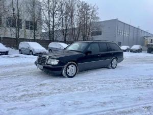 Black Mercedes-Benz e-250 1992 in Kaunas, with an engine capacity of 2.50 L and mileage of 450 thousand km for 3100 €, photo  on AUTOMOTO.COM.LV