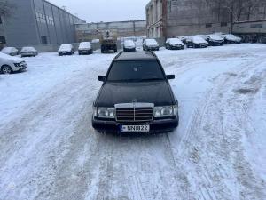 Melns Mercedes-Benz e-250 1992 Kauņa, ar dzinēja tilpumu 2.50 L un nobraukumu 450 tūkst. km par 3100 €, foto 2 vietnē AUTOMOTO.COM.LV