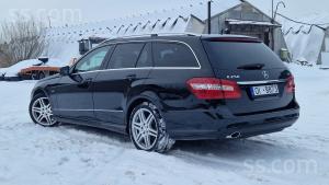 Черный Мерседес E 250 2010 в Елгава, объемом двигателя 2.20 л и пробегом 0 тыс. км за 8490 €, фото 9 на AUTOMOTO.COM.LV