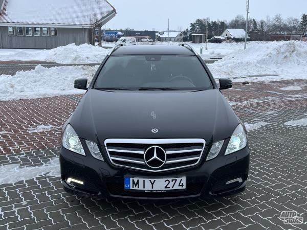 Melns Mercedes-Benz e-250 2010 Klaipėda, ar dzinēja tilpumu 2.10 L un nobraukumu 300 tūkst. km par 7800 €, foto 3 vietnē AUTOMOTO.COM.LV