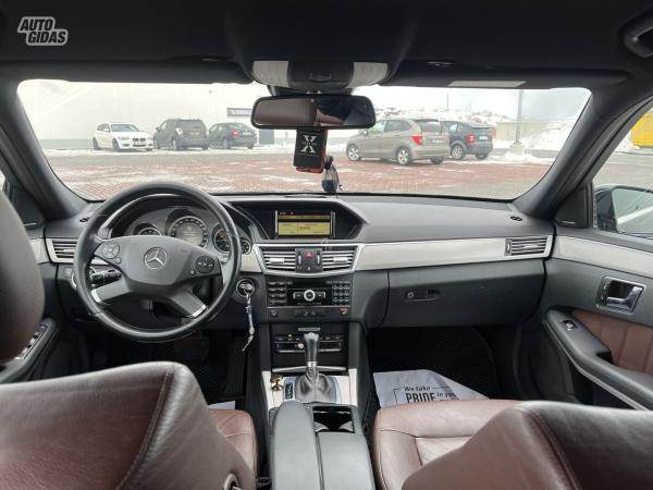 Melns Mercedes-Benz e-250 2010 Klaipėda, ar dzinēja tilpumu 2.10 L un nobraukumu 300 tūkst. km par 7800 €, foto 8 vietnē AUTOMOTO.COM.LV