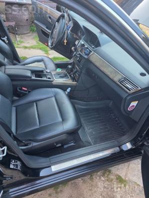 Black Mercedes-Benz e-250 2010 in Ludza, with an engine capacity of 2.20 L and mileage of 354 thousand km for 5500 €, photo 4 on AUTOMOTO.COM.LV