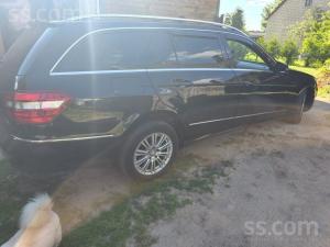 Black Mercedes-Benz e-250 2010 in Ludza, with an engine capacity of 2.20 L and mileage of 354 thousand km for 5500 €, photo 5 on AUTOMOTO.COM.LV