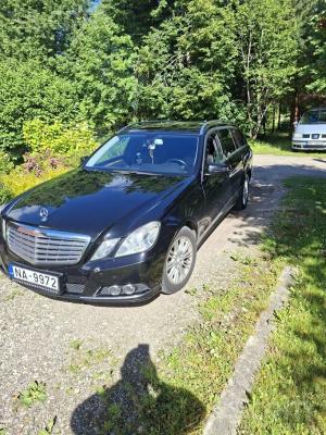 Black Mercedes-Benz e-250 2010 in Ludza, with an engine capacity of 2.20 L and mileage of 354 thousand km for 5500 €, photo 8 on AUTOMOTO.COM.LV