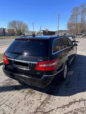 Черный Мерседес E 250 2010 в Каунас, объемом двигателя 2.20 л и пробегом 340 тыс. км за 5420 €, фото 6 на AUTOMOTO.COM.LV