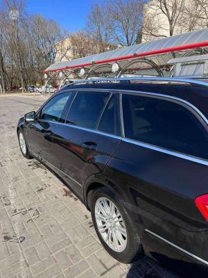 Черный Мерседес E 250 2010 в Каунас, объемом двигателя 2.20 л и пробегом 340 тыс. км за 5420 €, фото 7 на AUTOMOTO.COM.LV