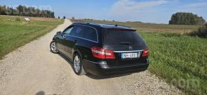 Melns Mercedes-Benz e-250 2010 Cēsis, ar dzinēja tilpumu 2.20 L un nobraukumu 480 tūkst. km par 6000 €, foto 4 vietnē AUTOMOTO.COM.LV