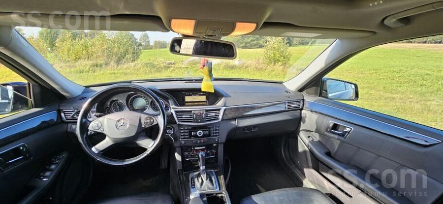 Melns Mercedes-Benz e-250 2010 Cēsis, ar dzinēja tilpumu 2.20 L un nobraukumu 480 tūkst. km par 6000 €, foto 12 vietnē AUTOMOTO.COM.LV