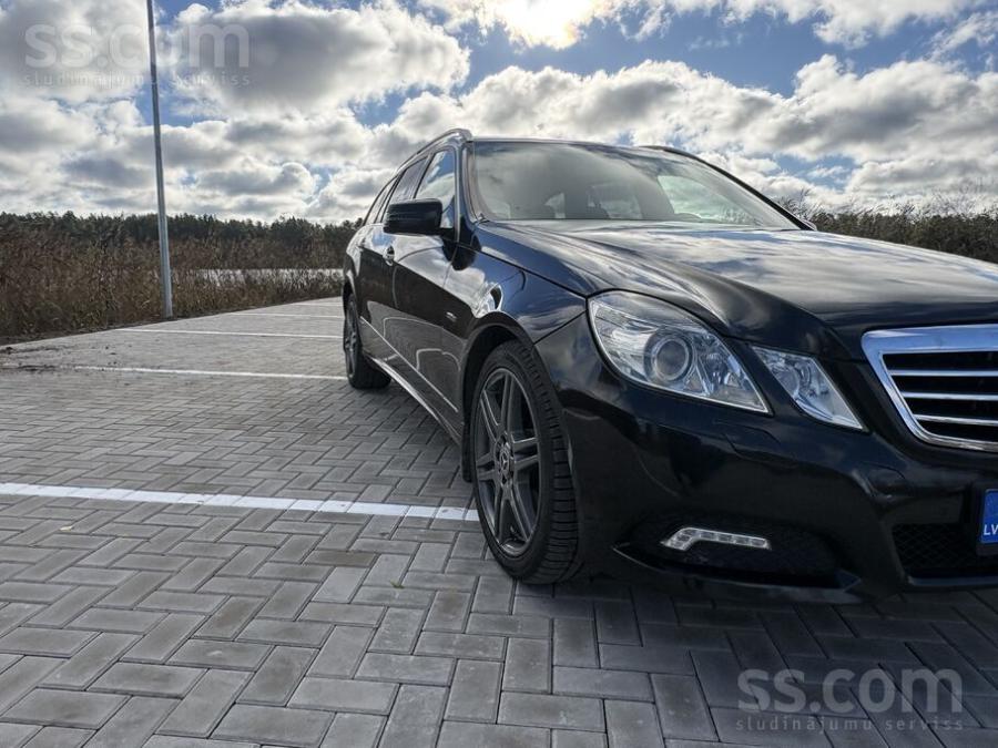 Черный Мерседес E 250 2010 в Юрмала, объемом двигателя 2.20 л и пробегом 351 тыс. км за 7550 €, фото 7 на AUTOMOTO.COM.LV