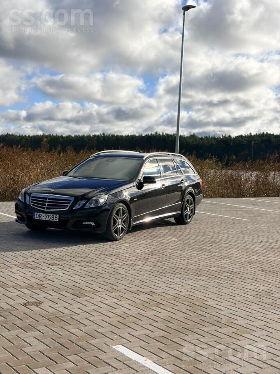 Черный Мерседес E 250 2010 в Юрмала, объемом двигателя 2.20 л и пробегом 351 тыс. км за 7550 €, фото 25 на AUTOMOTO.COM.LV