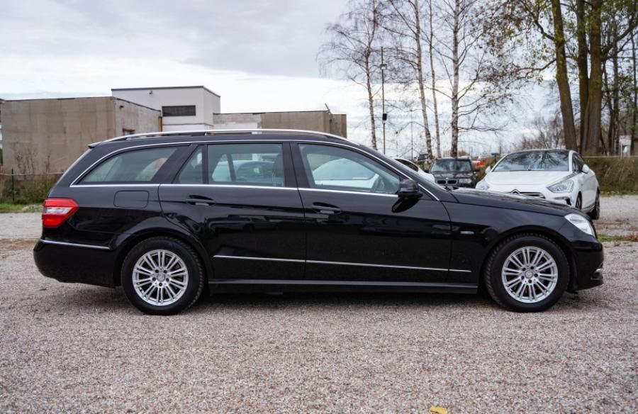 Черный Мерседес E 250 2011 в Рига, объемом двигателя 2.10 л и пробегом 320 тыс. км за 7900 €, фото 5 на AUTOMOTO.COM.LV