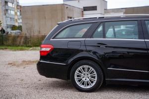 Черный Мерседес E 250 2011 в Рига, объемом двигателя 2.10 л и пробегом 320 тыс. км за 7900 €, фото 6 на AUTOMOTO.COM.LV