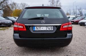 Черный Мерседес E 250 2011 в Рига, объемом двигателя 2.10 л и пробегом 320 тыс. км за 7900 €, фото 9 на AUTOMOTO.COM.LV