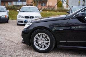 Черный Мерседес E 250 2011 в Рига, объемом двигателя 2.10 л и пробегом 320 тыс. км за 7900 €, фото 13 на AUTOMOTO.COM.LV