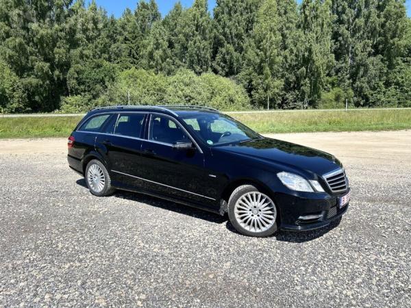 Черный Мерседес E 250 2011 в Рига, объемом двигателя 2.10 л и пробегом 328 тыс. км за 10700 €, фото 5 на AUTOMOTO.COM.LV