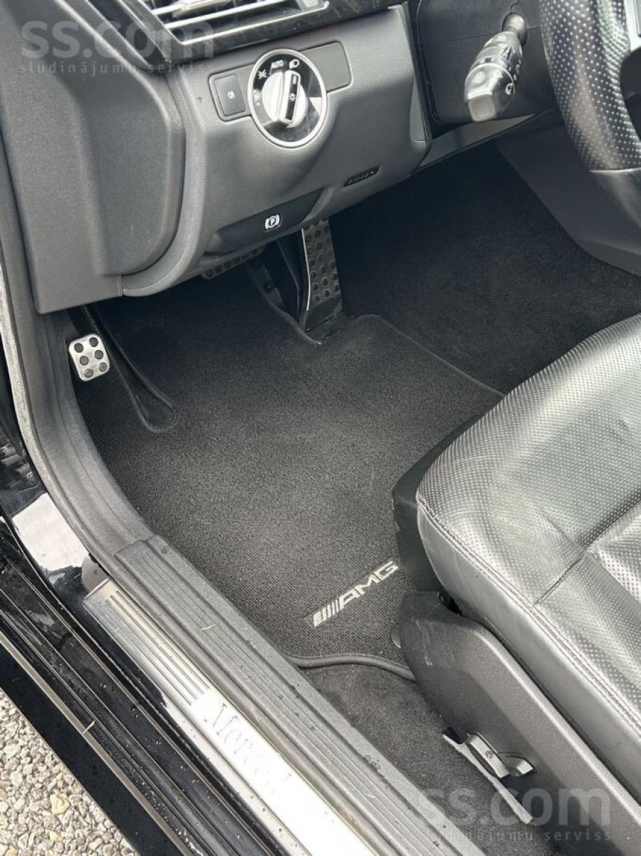 Black Mercedes-Benz e-250 2011 in Riga, with an engine capacity of 2.10 L and mileage of 328 thousand km for 10700 €, photo 17 on AUTOMOTO.COM.LV