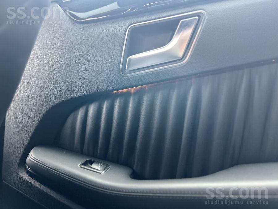 Black Mercedes-Benz e-250 2011 in Riga, with an engine capacity of 2.10 L and mileage of 328 thousand km for 10700 €, photo 18 on AUTOMOTO.COM.LV