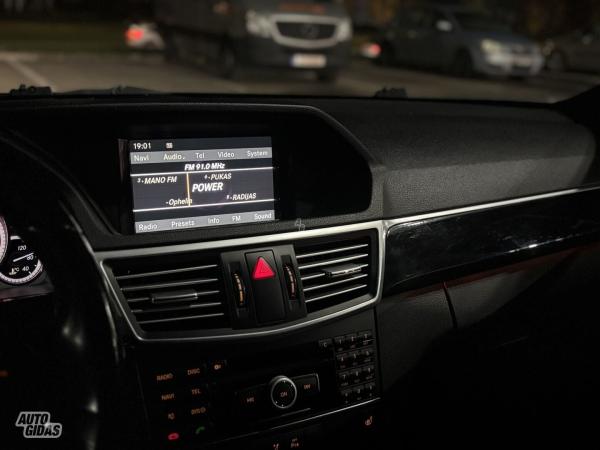 Black Mercedes-Benz e-250 2011 in Kaunas, with an engine capacity of 2.10 L and mileage of 350 thousand km for 3500 €, photo 7 on AUTOMOTO.COM.LV