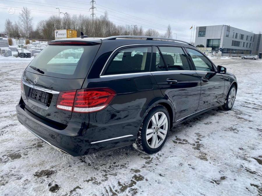 Melns Mercedes-Benz e-250 2014 Kauņa, ar dzinēja tilpumu 2.14 L un nobraukumu 219 tūkst. km par 9500 €, foto 4 vietnē AUTOMOTO.COM.LV