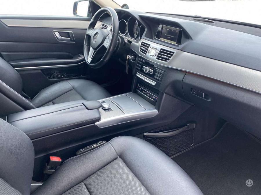 Melns Mercedes-Benz e-250 2014 Kauņa, ar dzinēja tilpumu 2.14 L un nobraukumu 219 tūkst. km par 9500 €, foto 12 vietnē AUTOMOTO.COM.LV