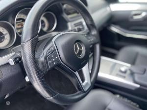 Melns Mercedes-Benz e-250 2014 Kauņa, ar dzinēja tilpumu 2.14 L un nobraukumu 219 tūkst. km par 9500 €, foto 17 vietnē AUTOMOTO.COM.LV