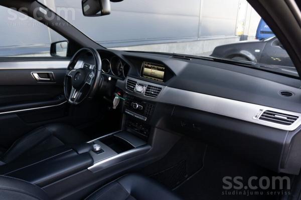 Black Mercedes-Benz e-250 2014 in Riga, with an engine capacity of 2.20 L and mileage of 269 thousand km for 11290 €, photo 10 on AUTOMOTO.COM.LV