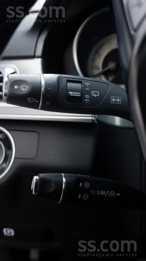 Black Mercedes-Benz e-250 2014 in Riga, with an engine capacity of 2.20 L and mileage of 269 thousand km for 11290 €, photo 22 on AUTOMOTO.COM.LV