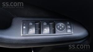 Black Mercedes-Benz e-250 2014 in Riga, with an engine capacity of 2.20 L and mileage of 269 thousand km for 11290 €, photo 26 on AUTOMOTO.COM.LV