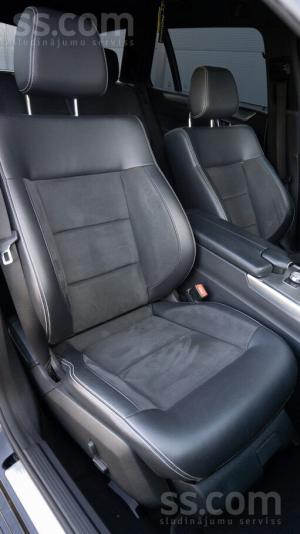 Black Mercedes-Benz e-250 2014 in Riga, with an engine capacity of 2.20 L and mileage of 269 thousand km for 11290 €, photo 29 on AUTOMOTO.COM.LV
