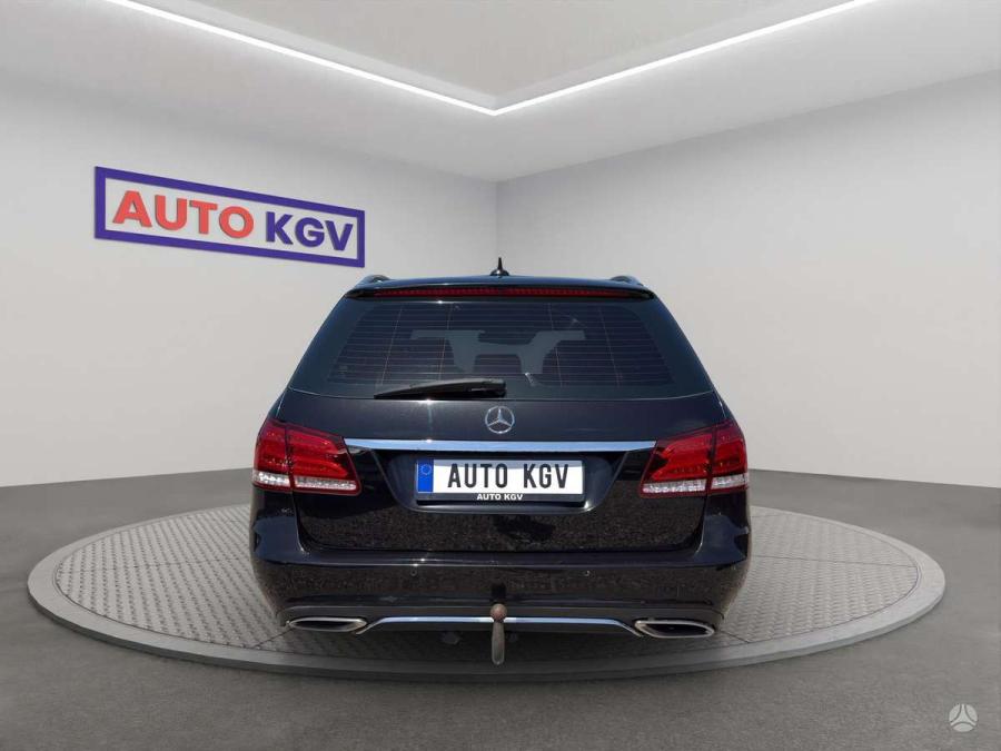 Melns Mercedes-Benz e-250 2014 Kauņa, ar dzinēja tilpumu 2.10 L un nobraukumu 328 tūkst. km par 9499 €, foto 5 vietnē AUTOMOTO.COM.LV