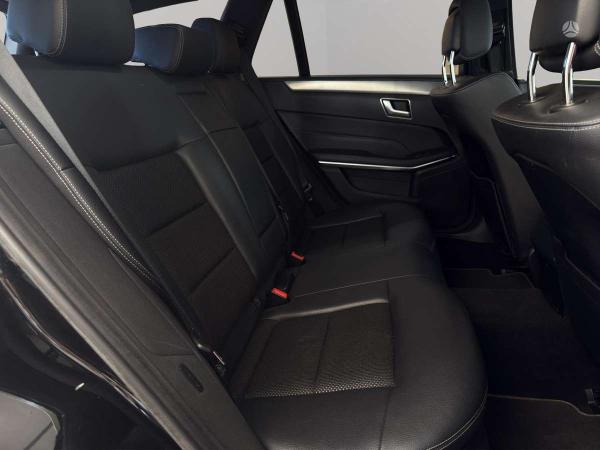 Melns Mercedes-Benz e-250 2014 Kauņa, ar dzinēja tilpumu 2.10 L un nobraukumu 328 tūkst. km par 9499 €, foto 10 vietnē AUTOMOTO.COM.LV