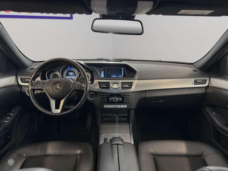 Черный Мерседес E 250 2014 в Каунас, объемом двигателя 2.10 л и пробегом 328 тыс. км за 9499 €, фото 14 на AUTOMOTO.COM.LV