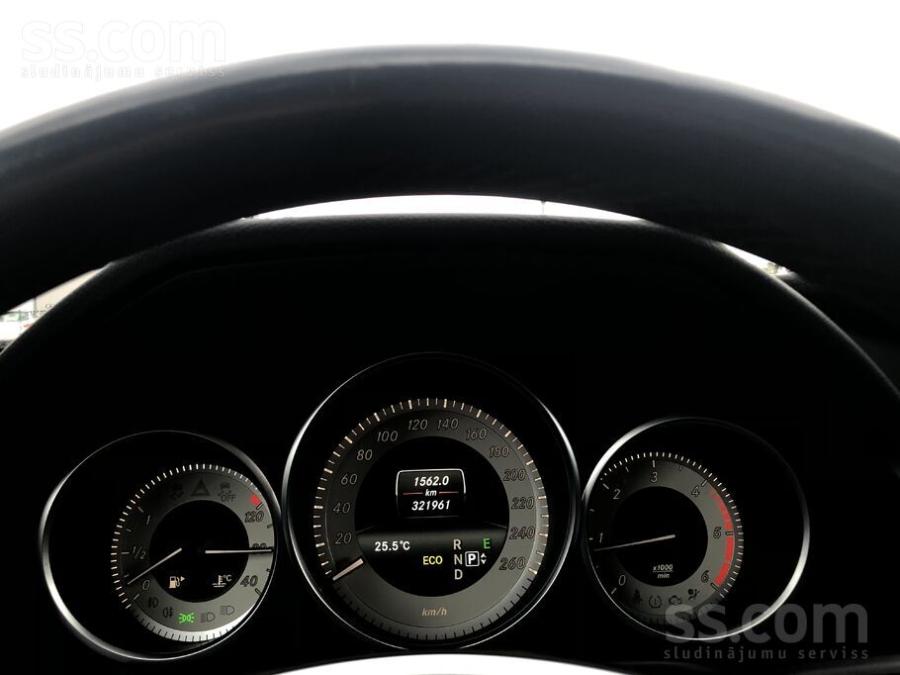 Melns Mercedes-Benz e-250 2014 Cēsis, ar dzinēja tilpumu 2.20 L un nobraukumu 0 tūkst. km par 9500 €, foto 13 vietnē AUTOMOTO.COM.LV