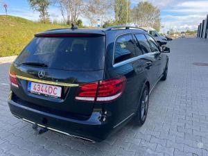 Черный Мерседес E 250 2015 в Вильнюс, объемом двигателя 2.20 л и пробегом 303 тыс. км за 10500 €, фото 8 на AUTOMOTO.COM.LV