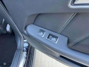 Черный Мерседес E 250 2015 в Вильнюс, объемом двигателя 2.20 л и пробегом 303 тыс. км за 10500 €, фото 16 на AUTOMOTO.COM.LV