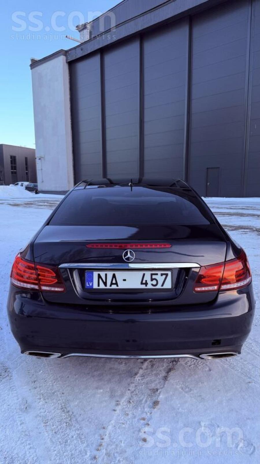 Blue Mercedes-Benz e-250 2014 in Riga, with an engine capacity of 2.20 L and mileage of 350 thousand km for 12000 €, photo 3 on AUTOMOTO.COM.LV