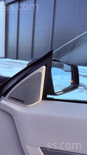 Синий Мерседес E 250 2014 в Рига, объемом двигателя 2.20 л и пробегом 350 тыс. км за 12000 €, фото 10 на AUTOMOTO.COM.LV