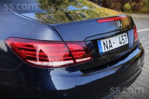 Blue Mercedes-Benz e-250 2014 in Riga, with an engine capacity of 2.20 L and mileage of 350 thousand km for 12000 €, photo 5 on AUTOMOTO.COM.LV