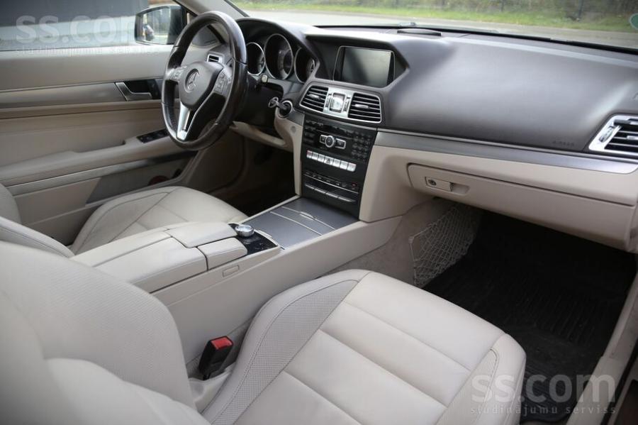 Blue Mercedes-Benz e-250 2014 in Riga, with an engine capacity of 2.20 L and mileage of 350 thousand km for 12000 €, photo 7 on AUTOMOTO.COM.LV