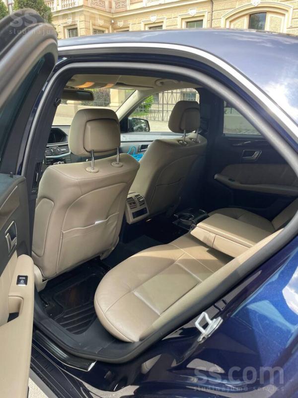 Blue Mercedes-Benz e-250 2012 in Riga, with an engine capacity of 2.10 L and mileage of 208 thousand km for 10500 €, photo 7 on AUTOMOTO.COM.LV