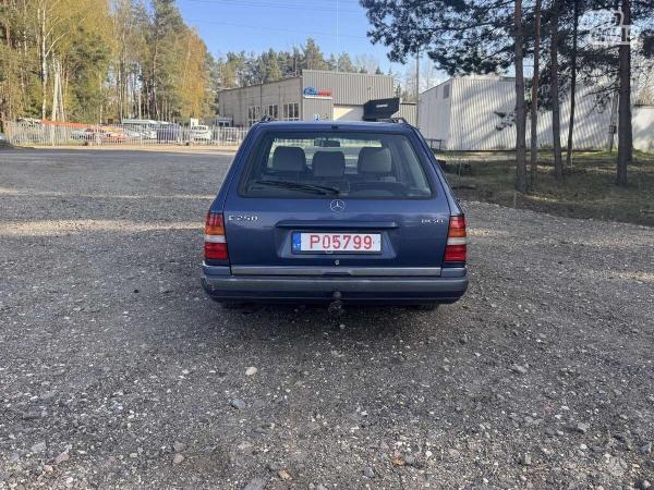 Zils Mercedes-Benz e-250 1994 Jonava, ar dzinēja tilpumu 2.50 L un nobraukumu 560 tūkst. km par 5150 €, foto 6 vietnē AUTOMOTO.COM.LV
