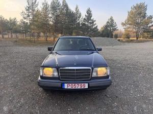 Blue Mercedes-Benz e-250 1994 in Jonava, with an engine capacity of 2.50 L and mileage of 560 thousand km for 5150 €, photo 10 on AUTOMOTO.COM.LV