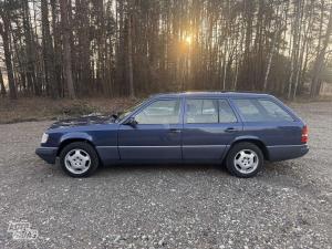 Blue Mercedes-Benz e-250 1994 in Jonava, with an engine capacity of 2.50 L and mileage of 560 thousand km for 5150 €, photo 15 on AUTOMOTO.COM.LV